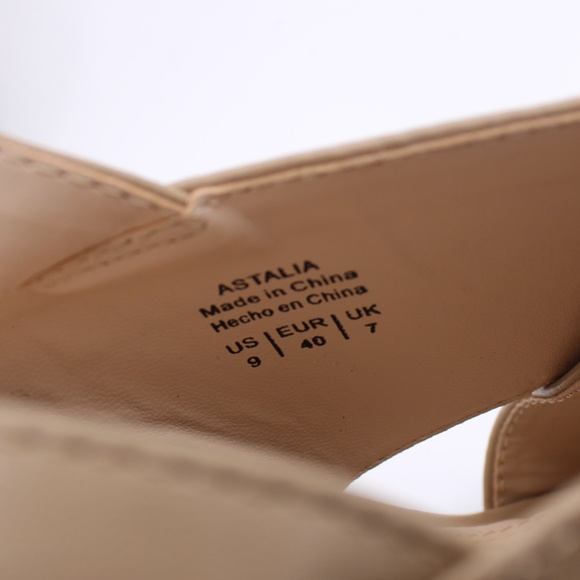 Kelly & Katie | Shoes | Kelly Katie Astalia Nude Heels | Poshmark